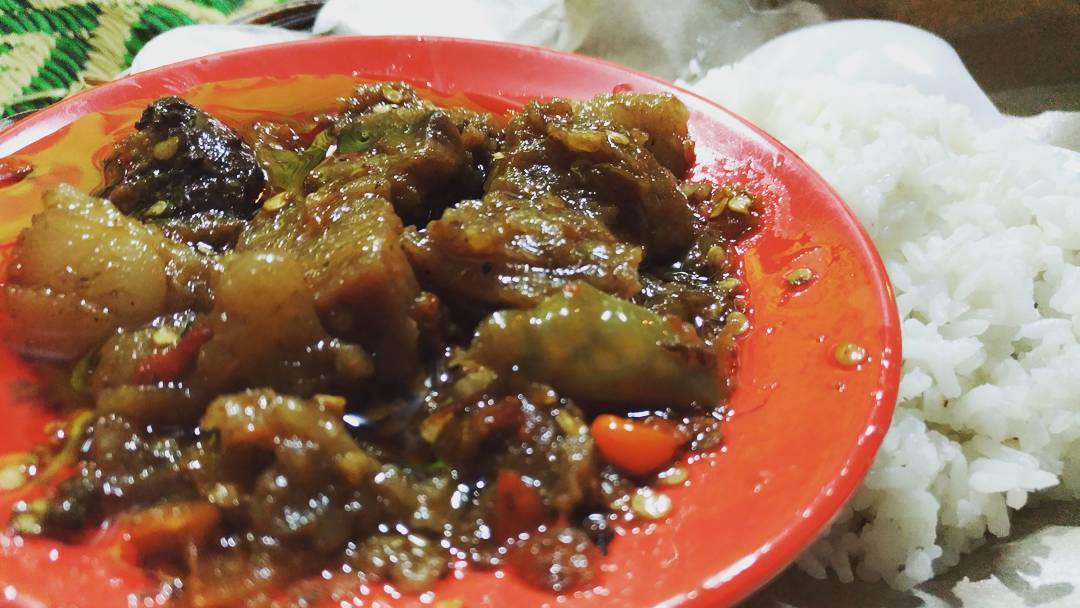Oseng - Oseng Mercon Bu Narti Jogja Pedasnya Kaya Neraka - angkutkoper.com Oseng - Oseng Mercon Bu Narti Jogja Pedasnya Kaya Neraka - angkutkoper.com